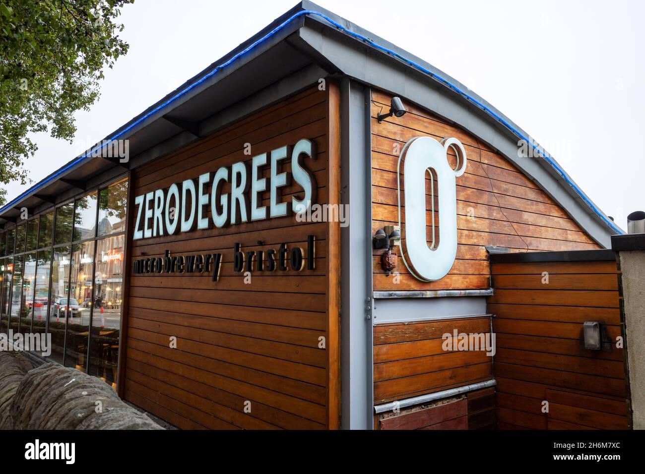 Zerodegrees hi-res stock photography and images - Alamy