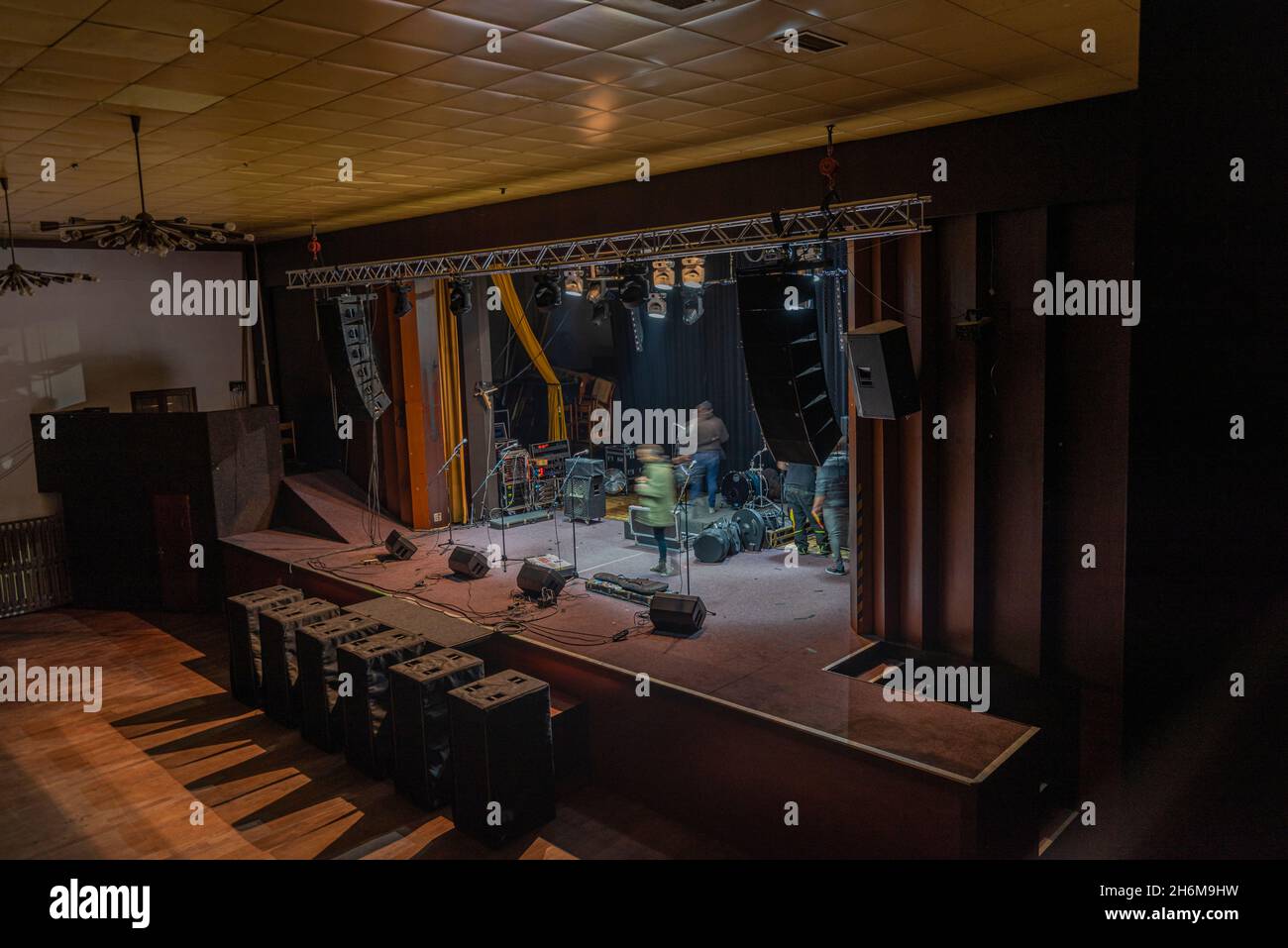 Punk rock concert hi-res stock photography and images - Alamy