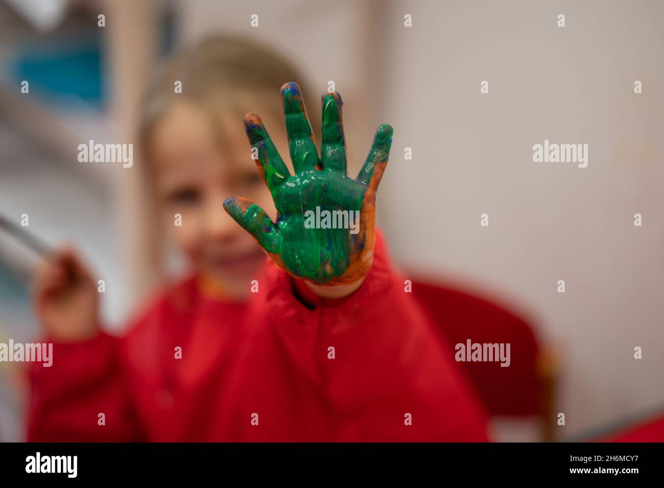 Kids playing colours hi-res stock photography and images - Alamy