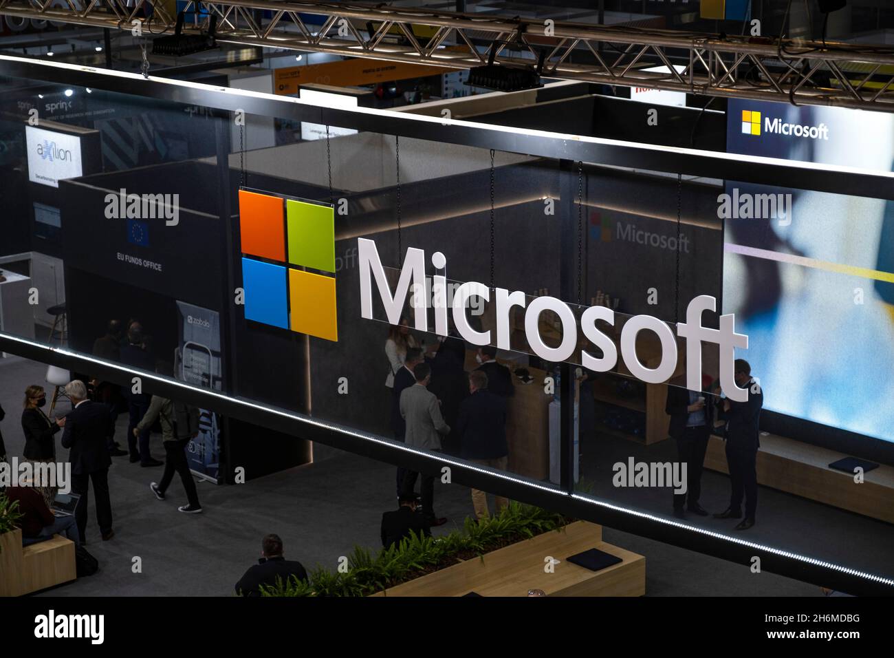 Barcelona, Spain. 16th Nov, 2021. The Microsoft company logo is seen ...