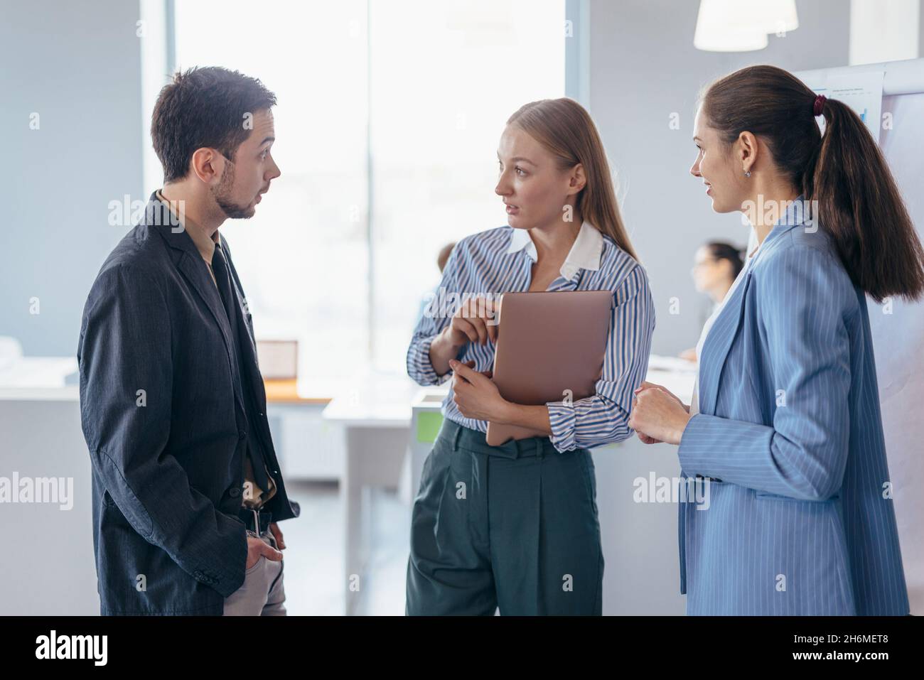 Business topics hi-res stock photography and images - Alamy