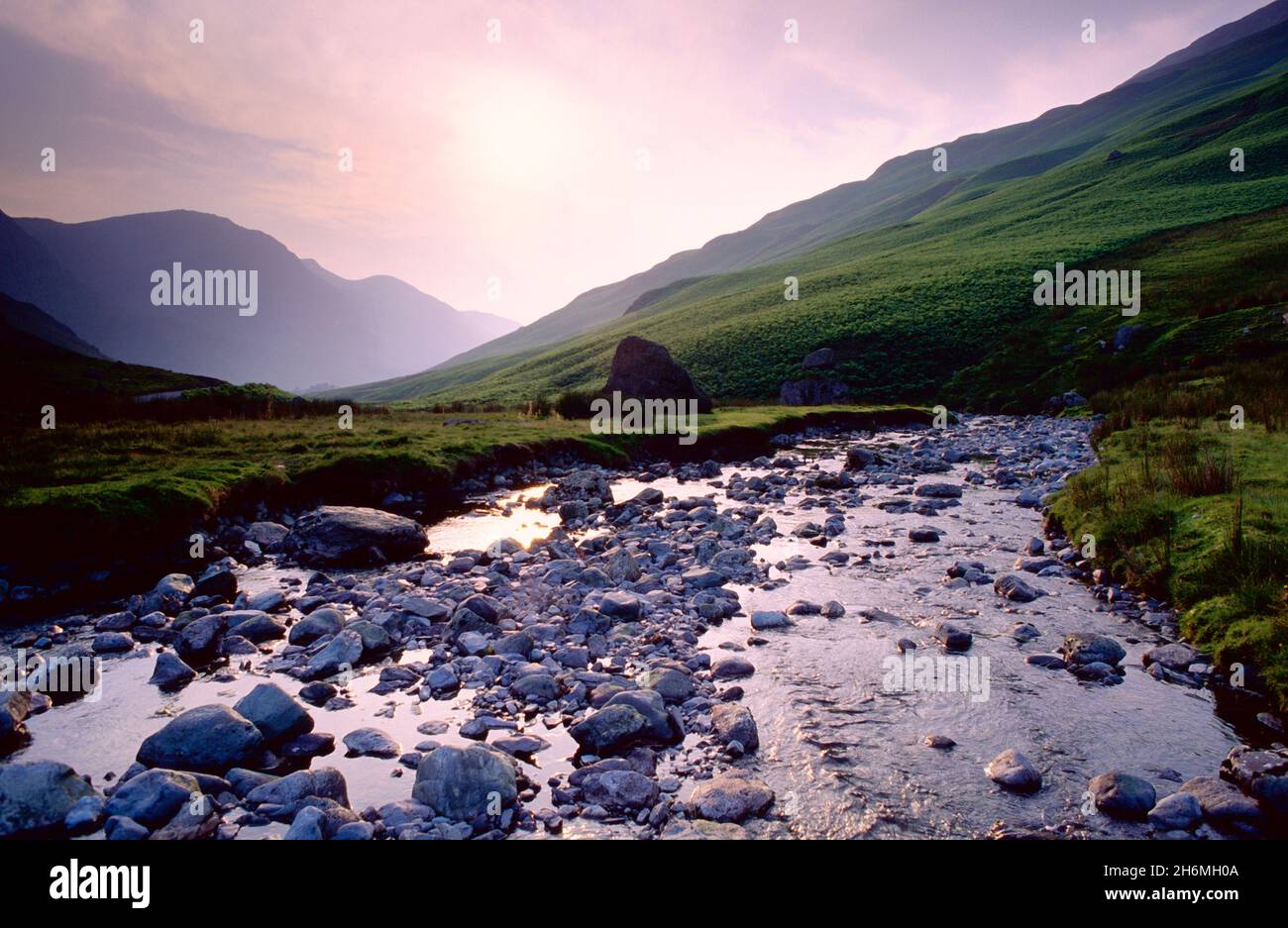 U k scenic tourist destination hi-res stock photography and images - Alamy