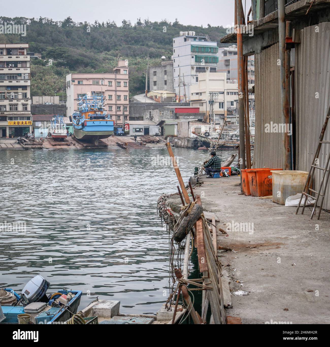 Yehliu fishing port hi-res stock photography and images - Alamy
