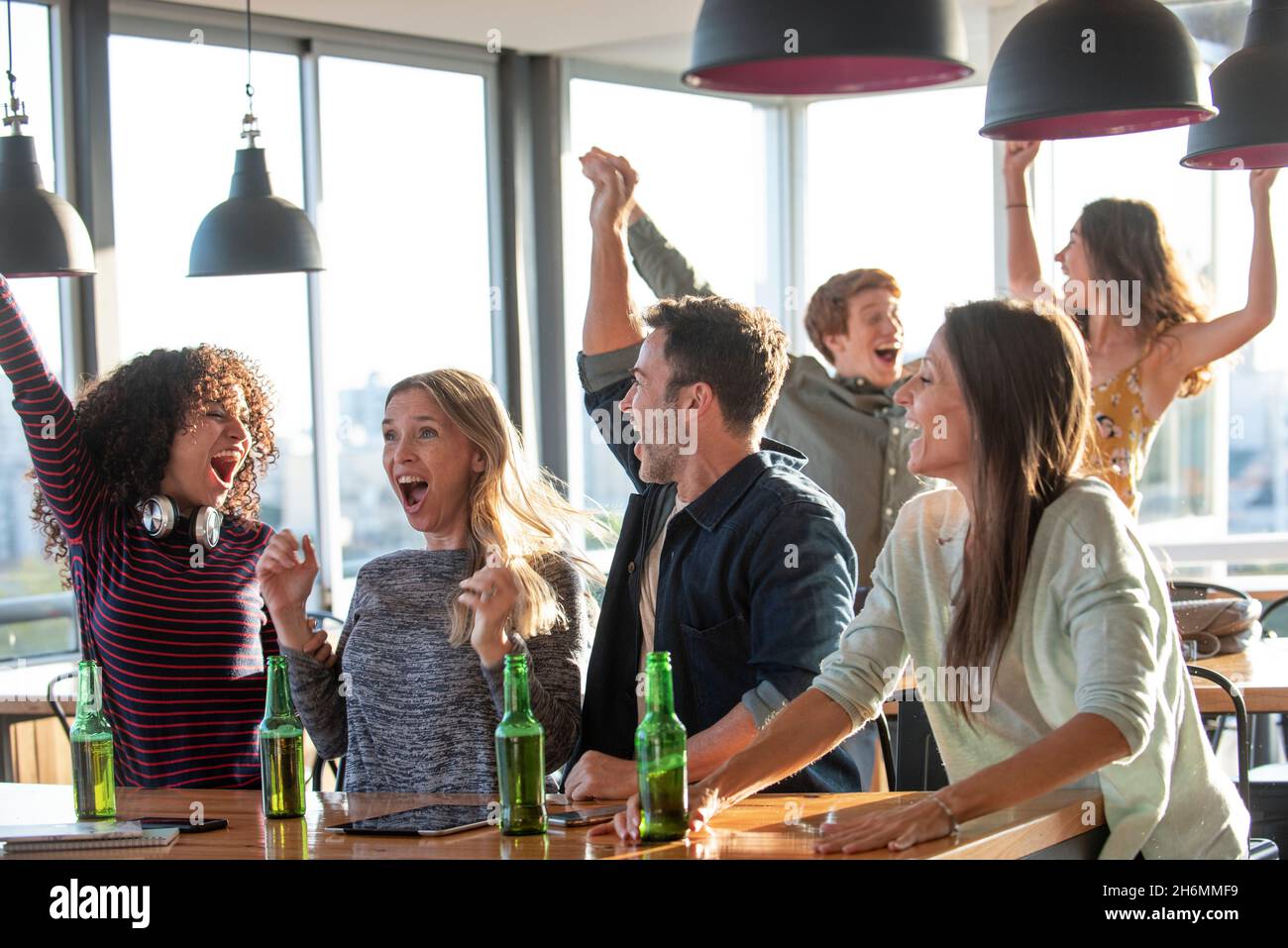 Group of exciting people hi-res stock photography and images - Alamy