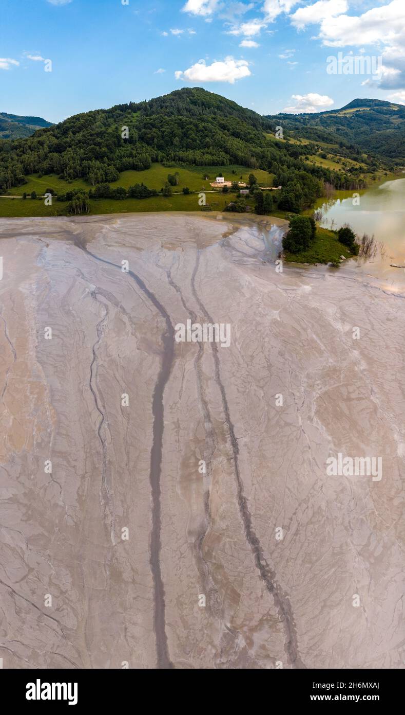 Geamana village hi-res stock photography and images - Alamy