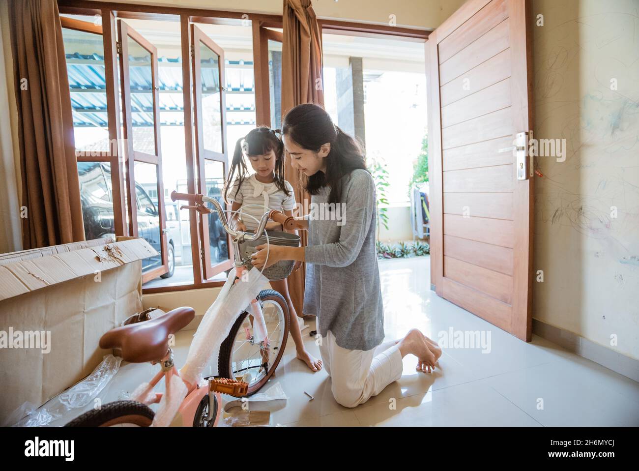 Fixing bolts hi-res stock photography and images - Alamy