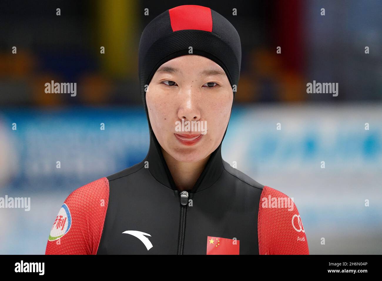 Mei Han (CHN) in action on 1500 meter women during ISU Worldcup on ...