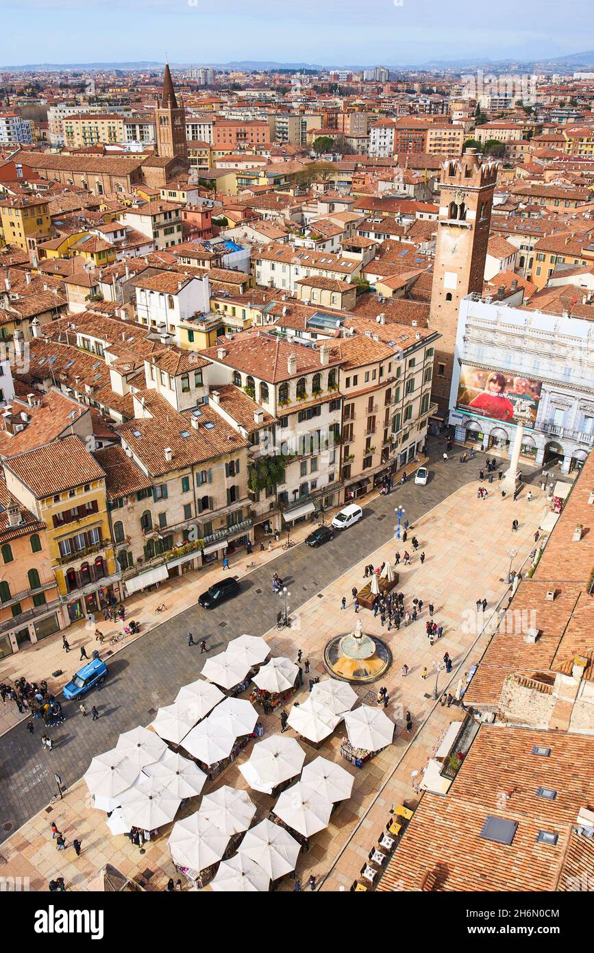 Romeo and juliette hi-res stock photography and images - Alamy