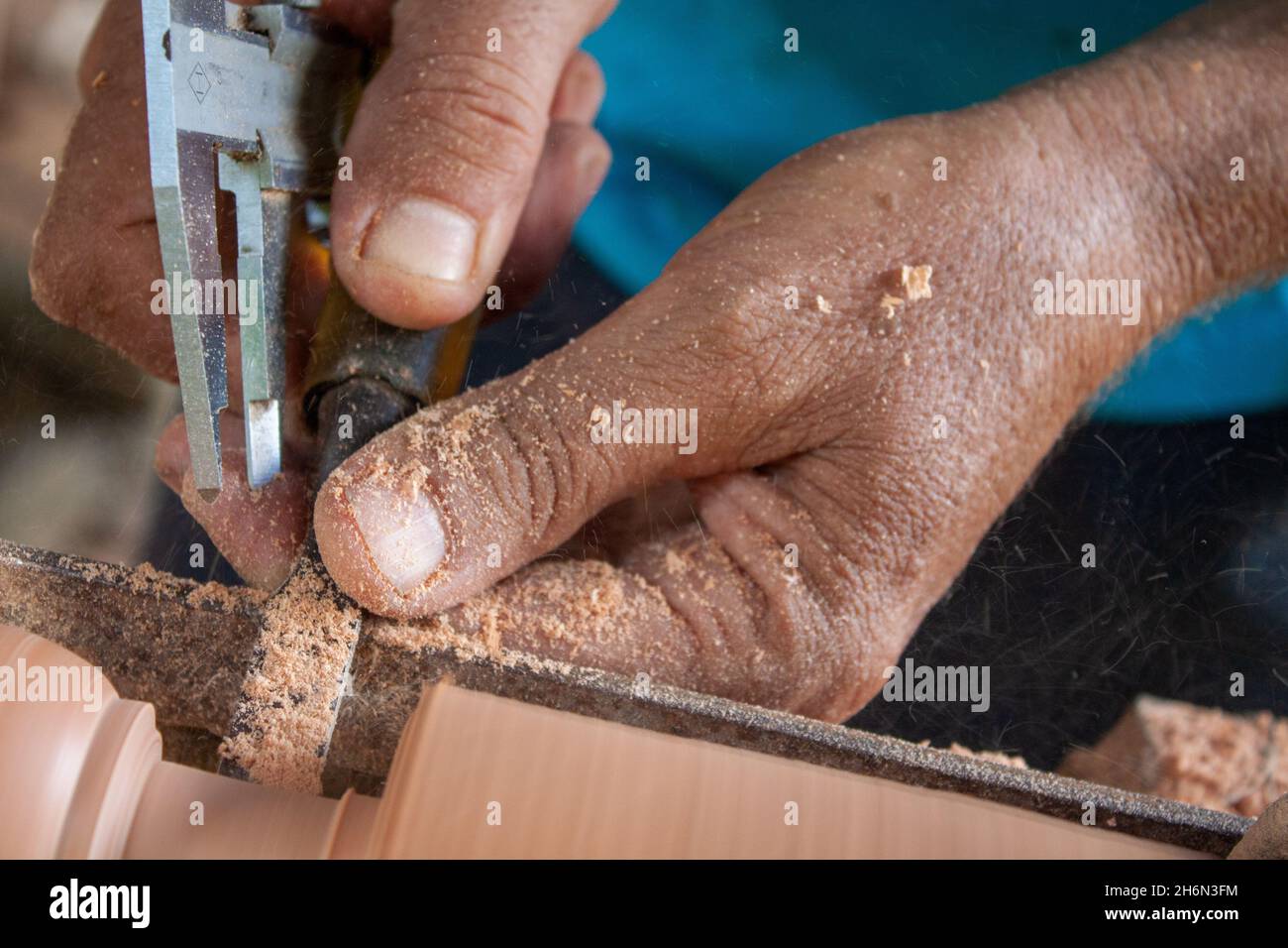 Hands joined together drawing hi-res stock photography and images - Alamy