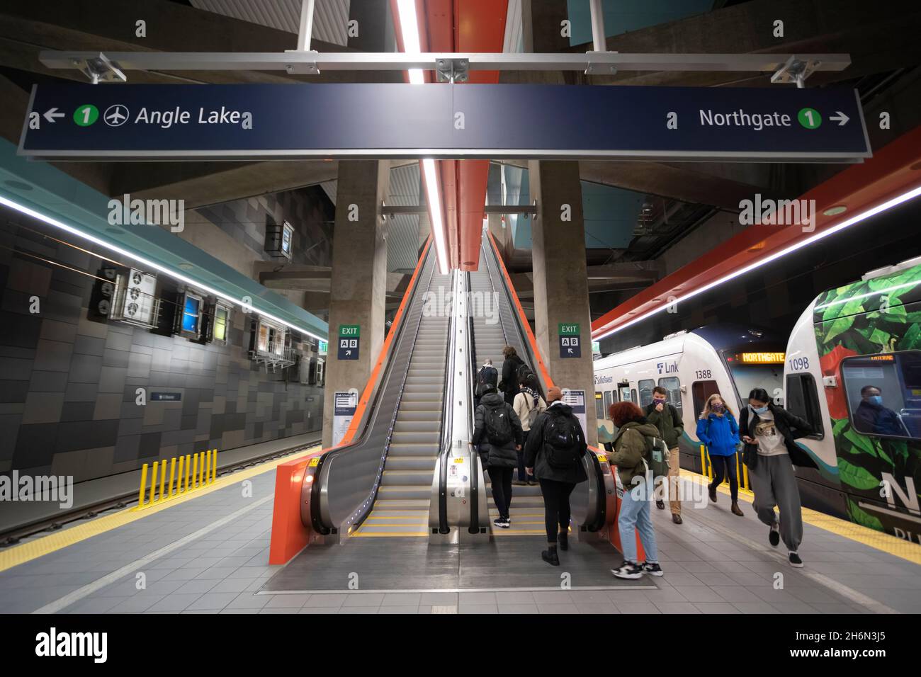 A train arrives at the new Link Light Rail U District Station in ...