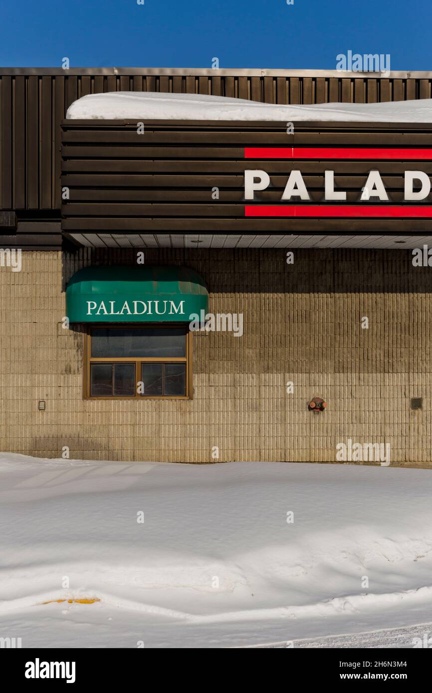 Paladium architecture hi-res stock photography and images - Alamy