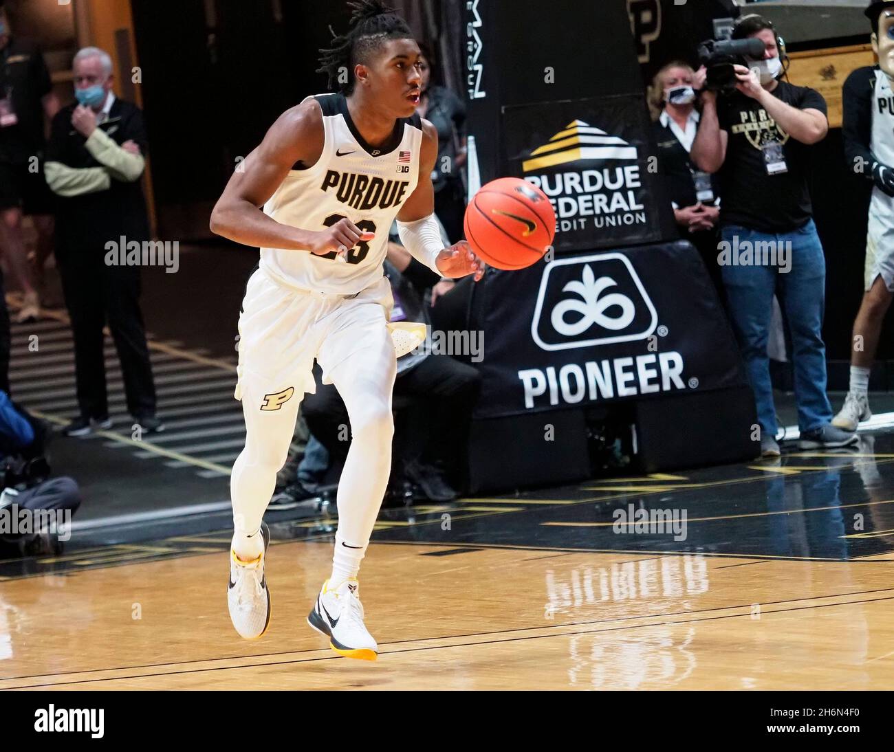 Purdue basketball court hi-res stock photography and images - Alamy