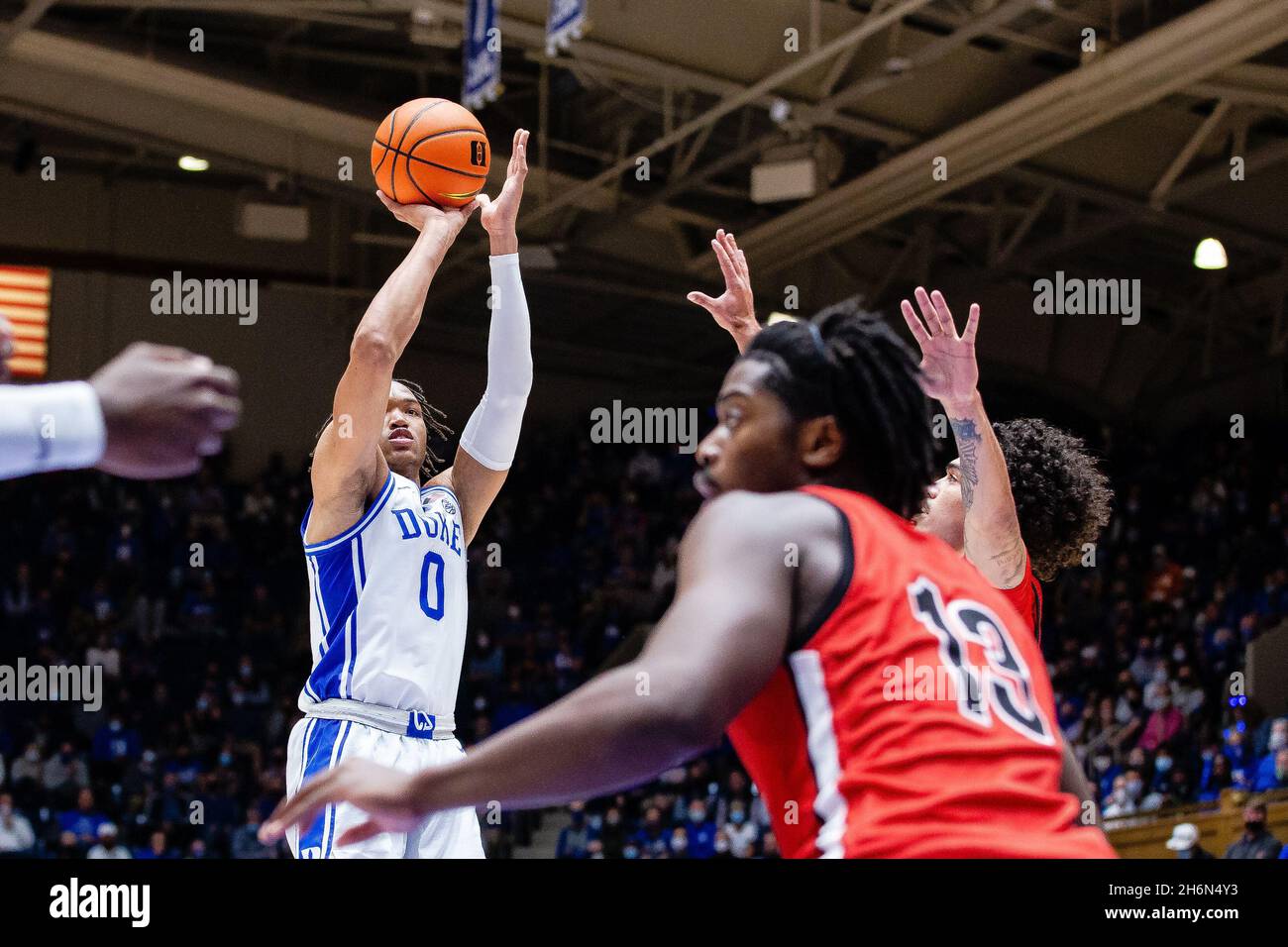 Scott gardner hi-res stock photography and images - Alamy