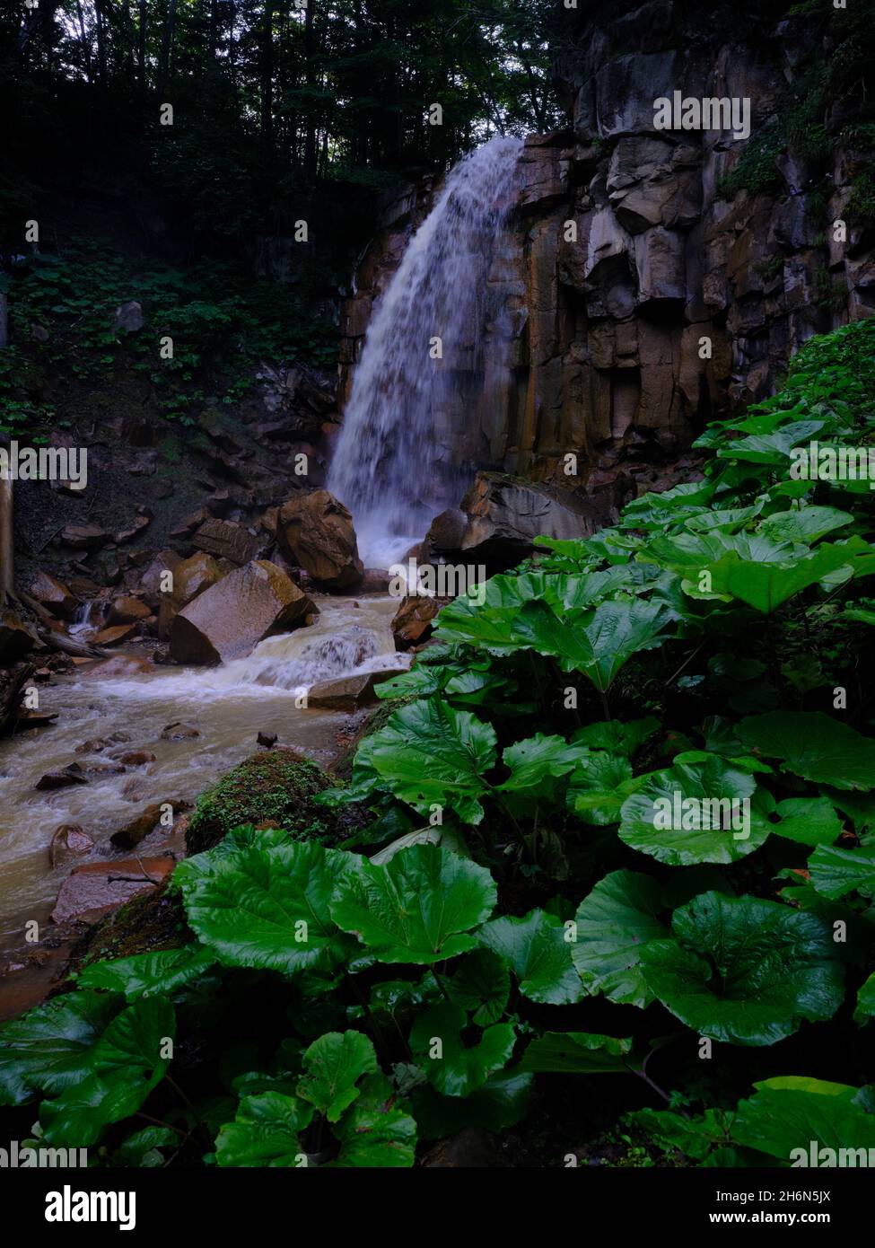 Shirafuji waterfall hi-res stock photography and images - Alamy