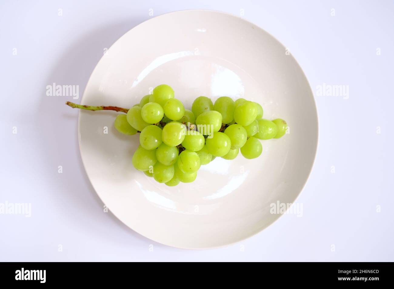 Shine muscat hi-res stock photography and images - Alamy