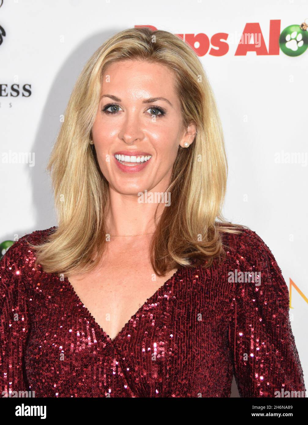 West Hollywood, California, USA 16th November 2021 Actress Courtney ...