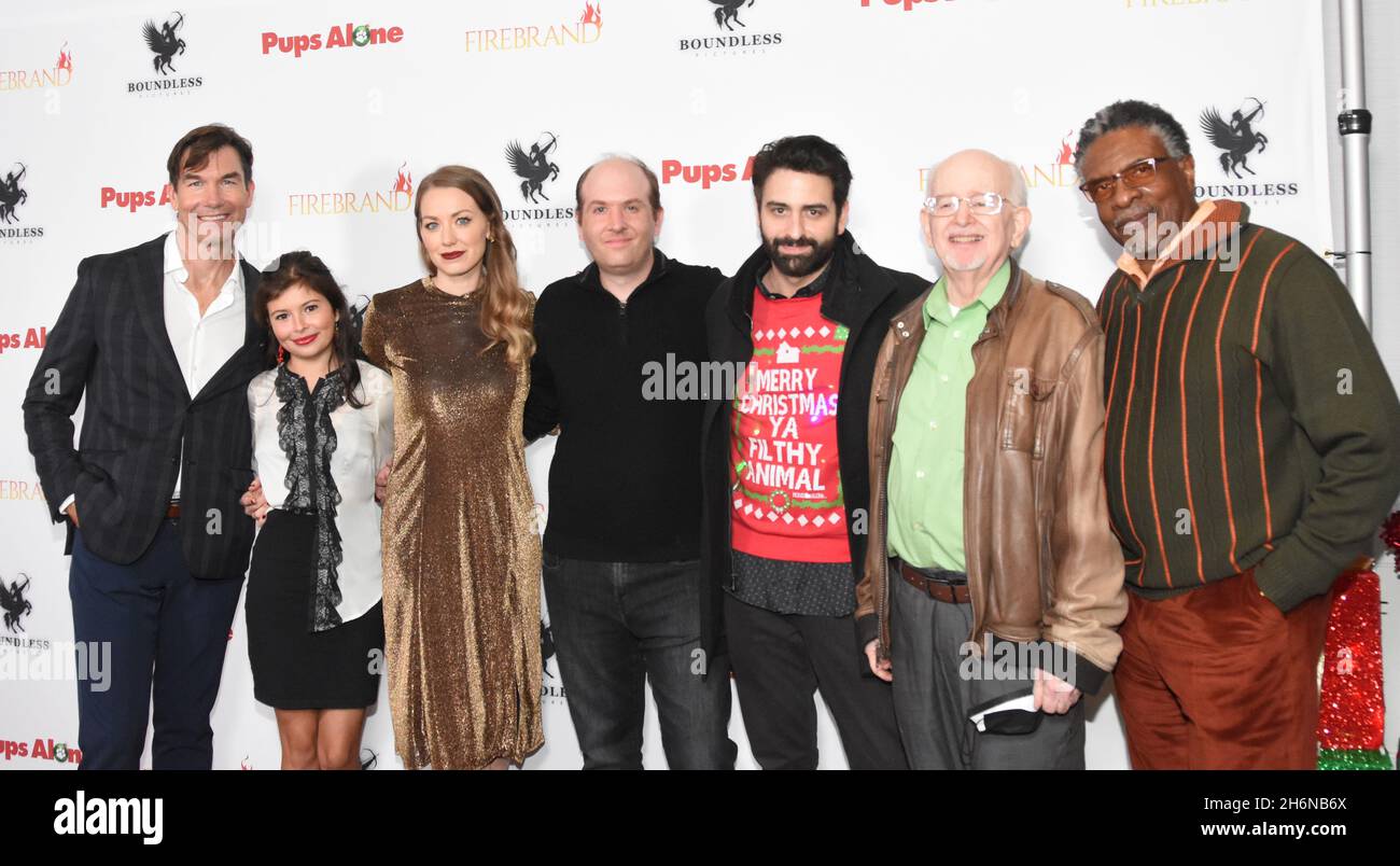 West Hollywood, California, USA 16th November 2021 (L-R) Actor Jerry O ...