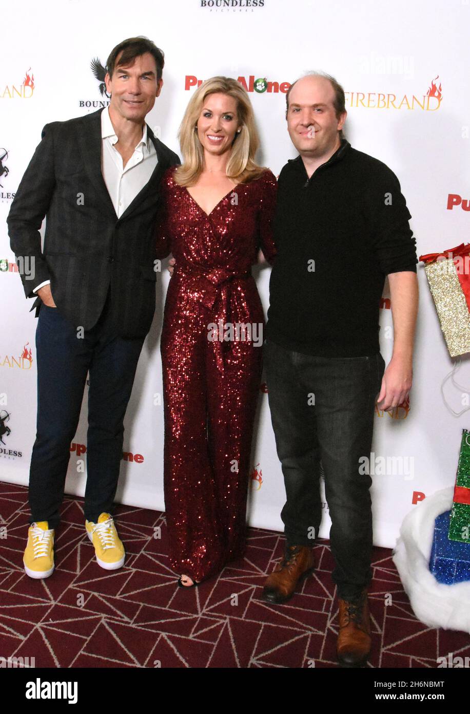 West Hollywood, California, USA 16th November 2021 (L-R) Actor Jerry O ...