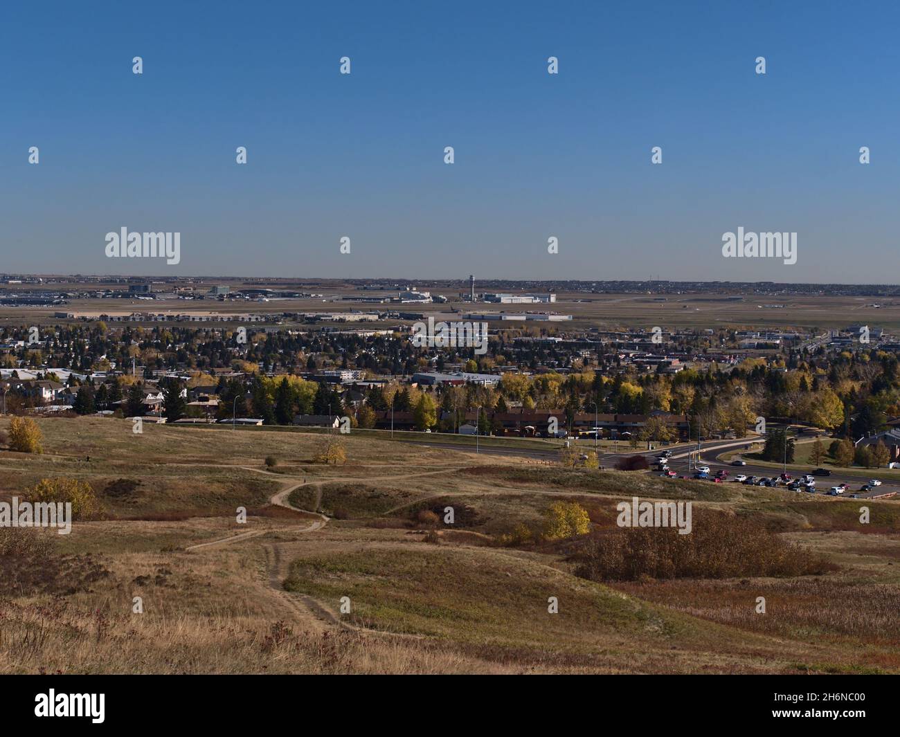 Beautiful view over popular Nose Hill Park in the north of Calgary ...