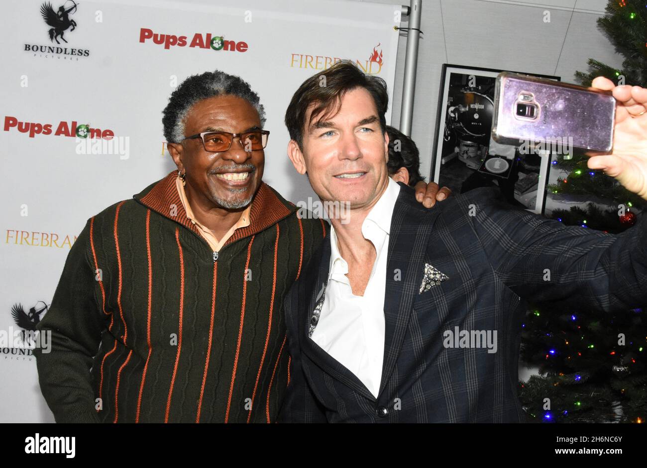 Keith david the thing hi-res stock photography and images - Alamy