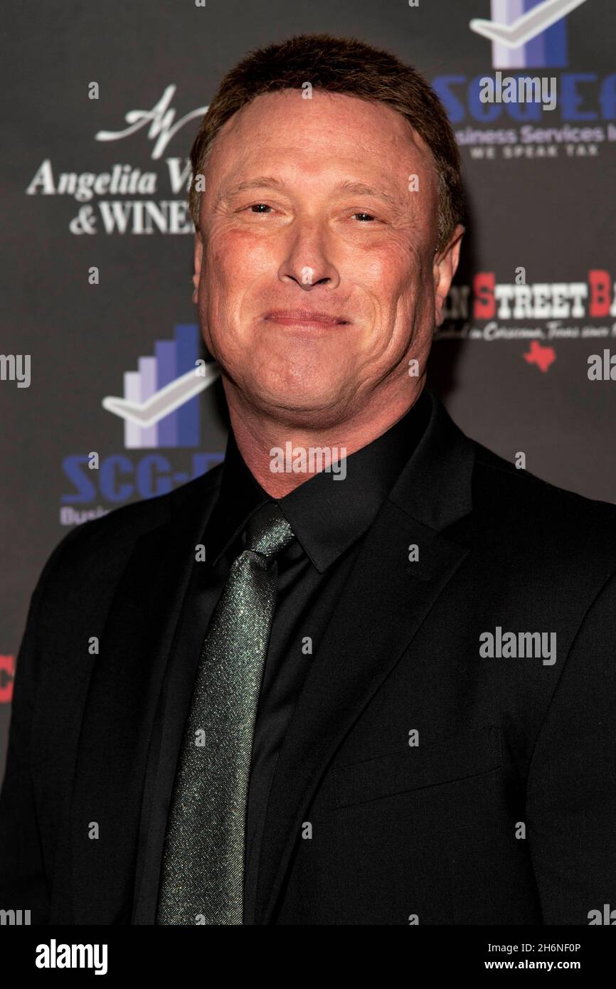 Robert Johnson attends Rose Dove Entertainment "Night Night" Movie ...