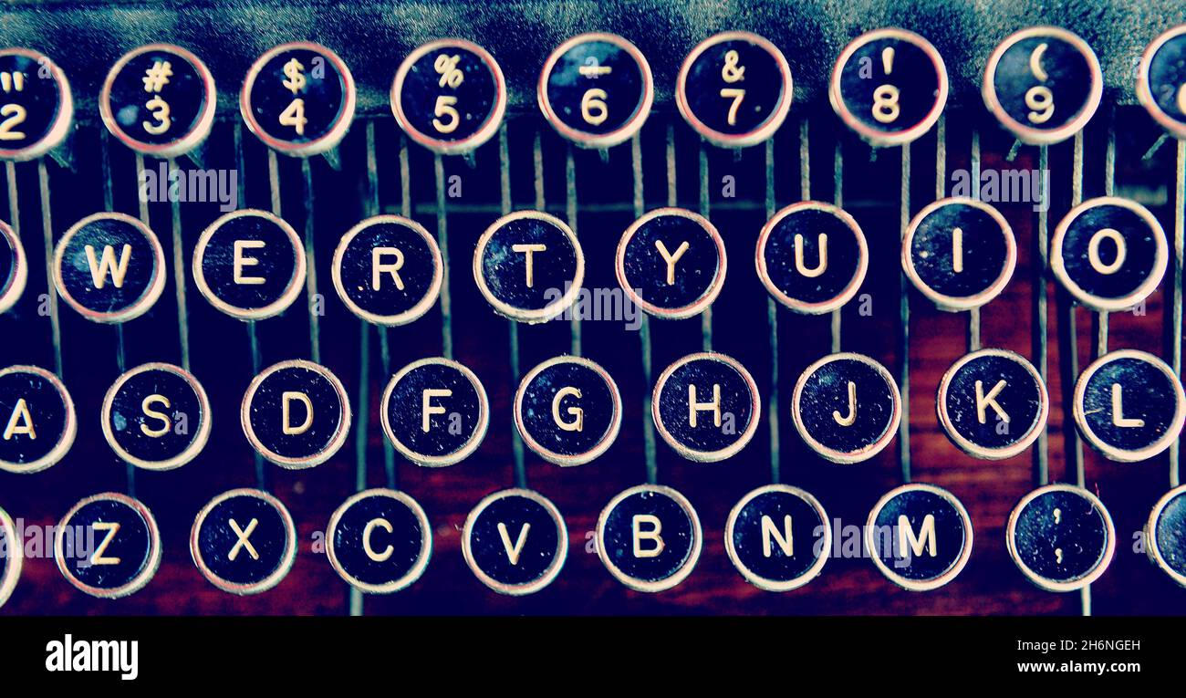 keys of a a vintage typewriter keytop typebars Stock Photo - Alamy