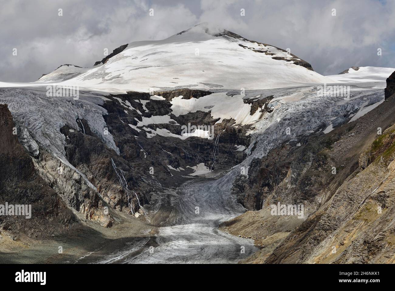 Pasterze johannisberg grossglockner massif hi-res stock photography and ...