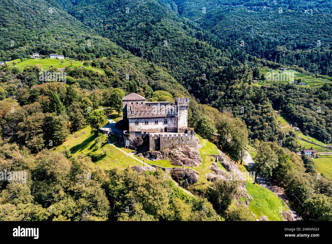 Bellinzona switzerland overview hi-res stock photography and images - Alamy