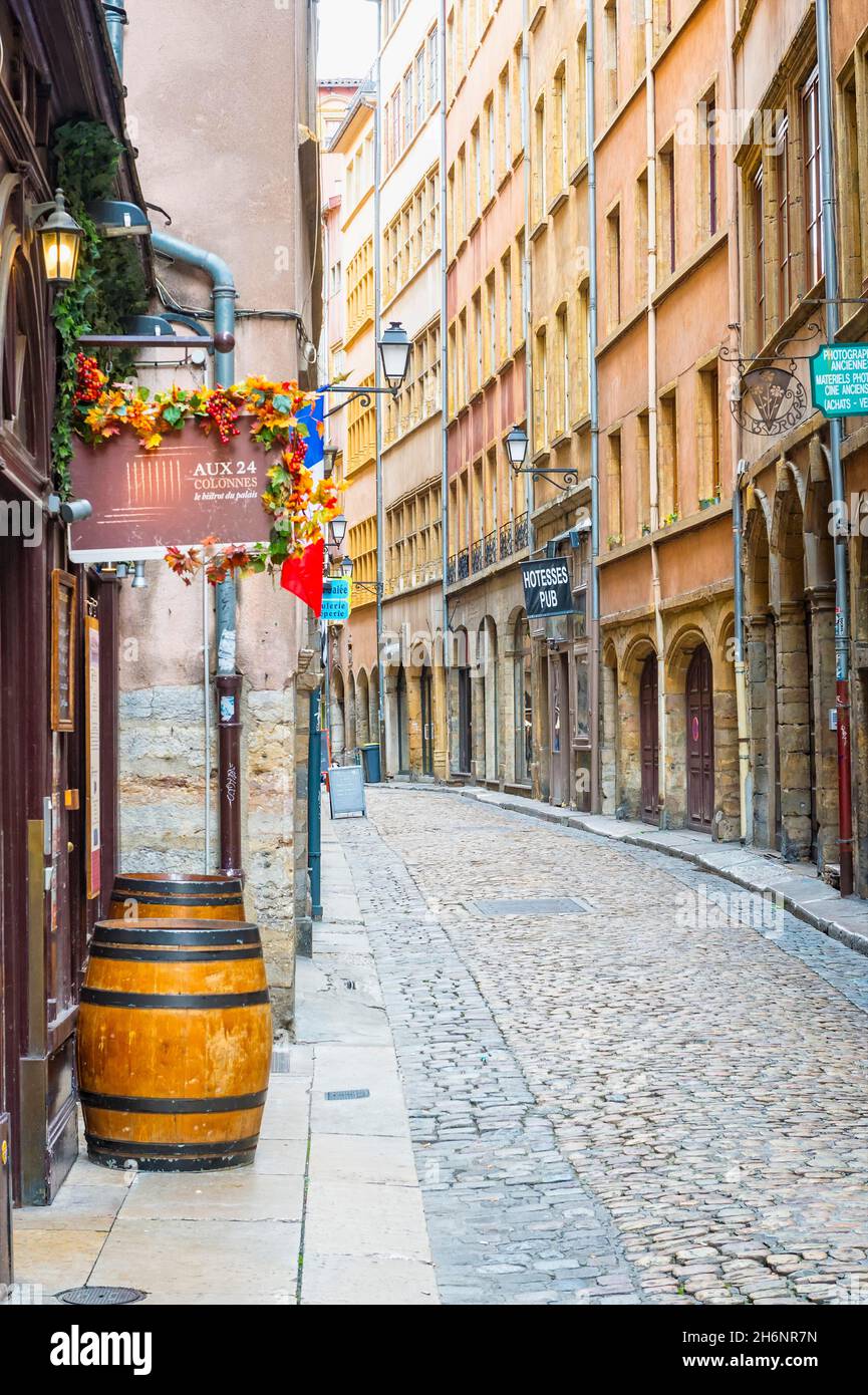 Lyon village hi-res stock photography and images - Alamy