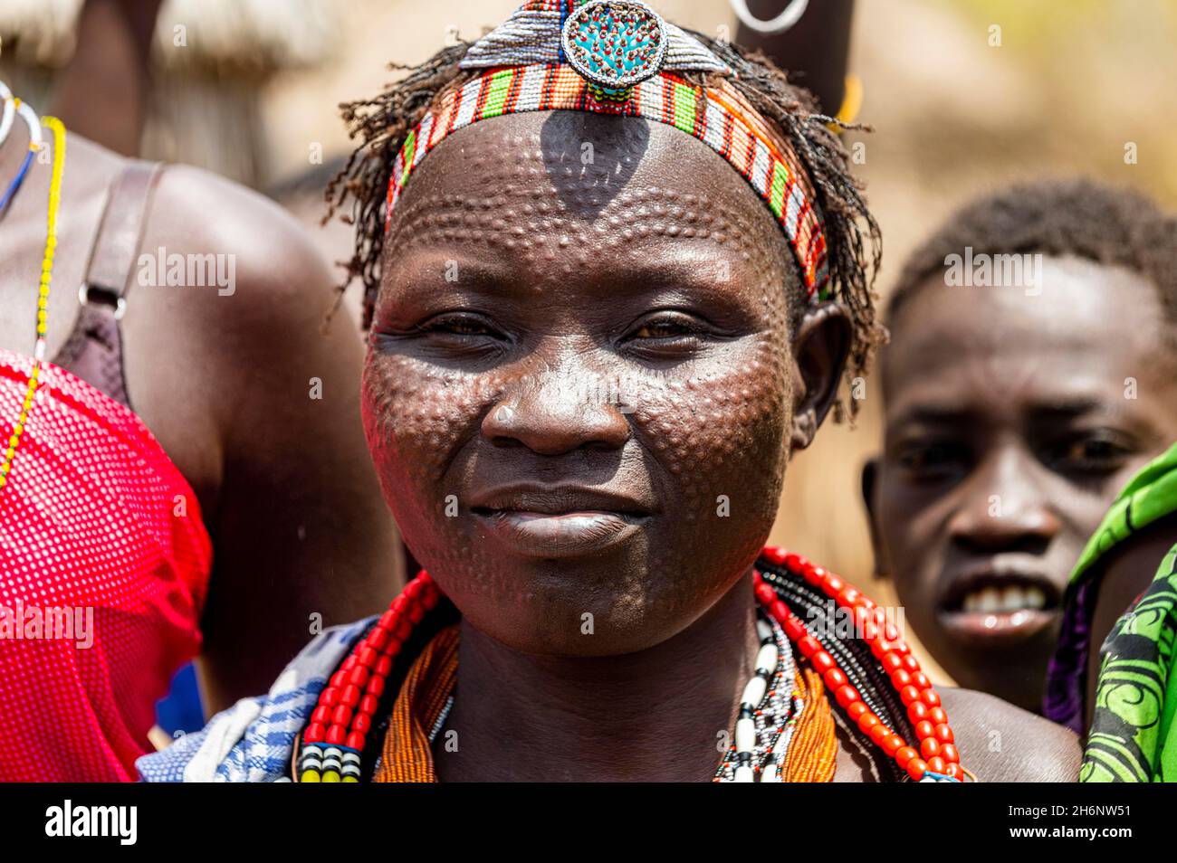 Sudan woman and scars hi-res stock photography and images - Alamy