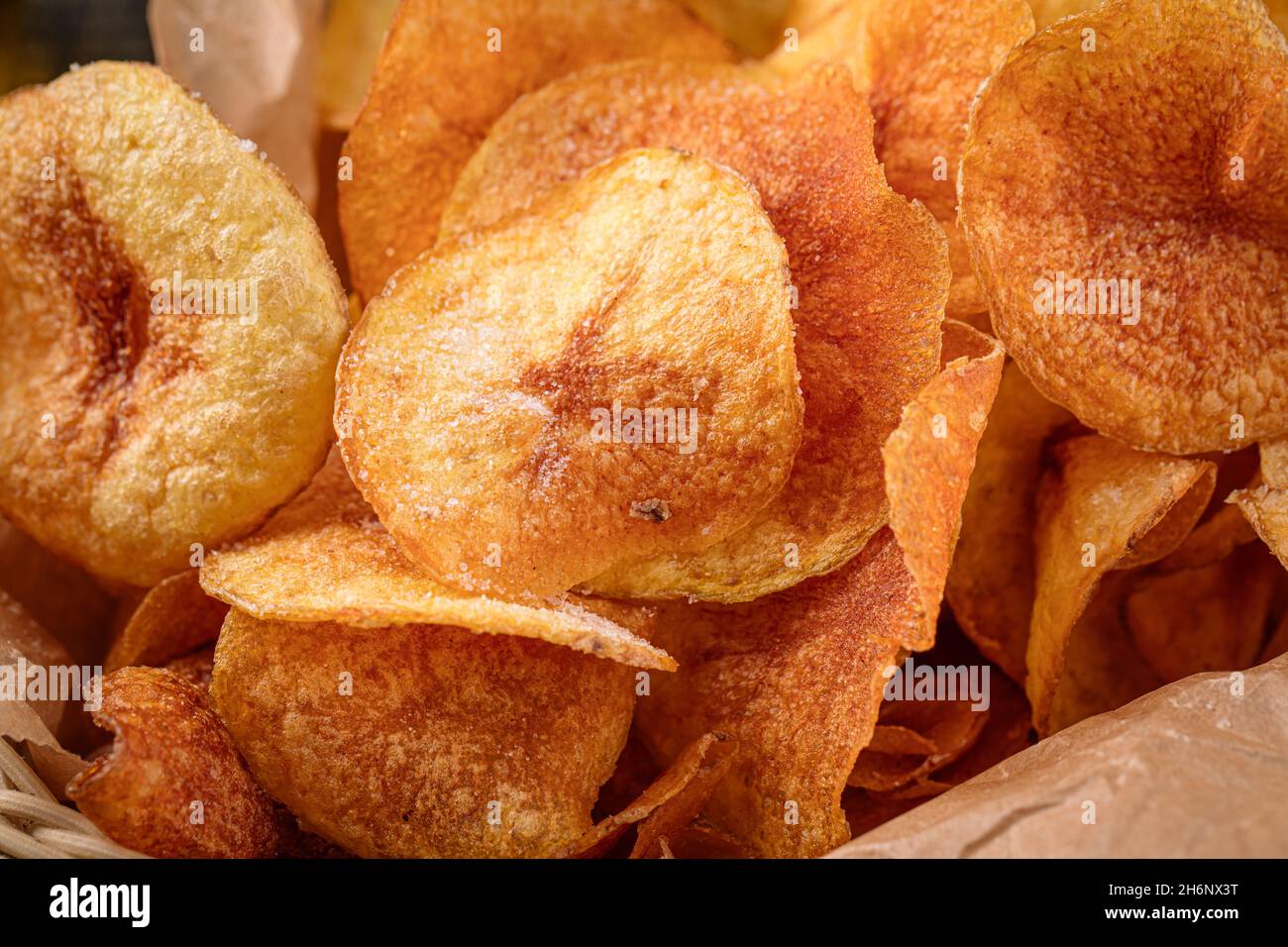 Chips texture hi-res stock photography and images - Alamy