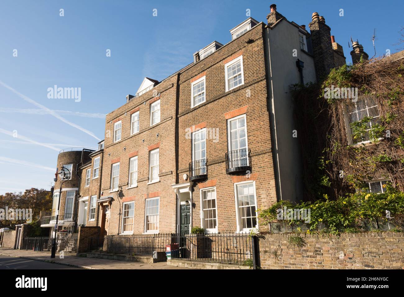 Lingard House, Upper Mall, Chiswick, southwest London, England, UK ...