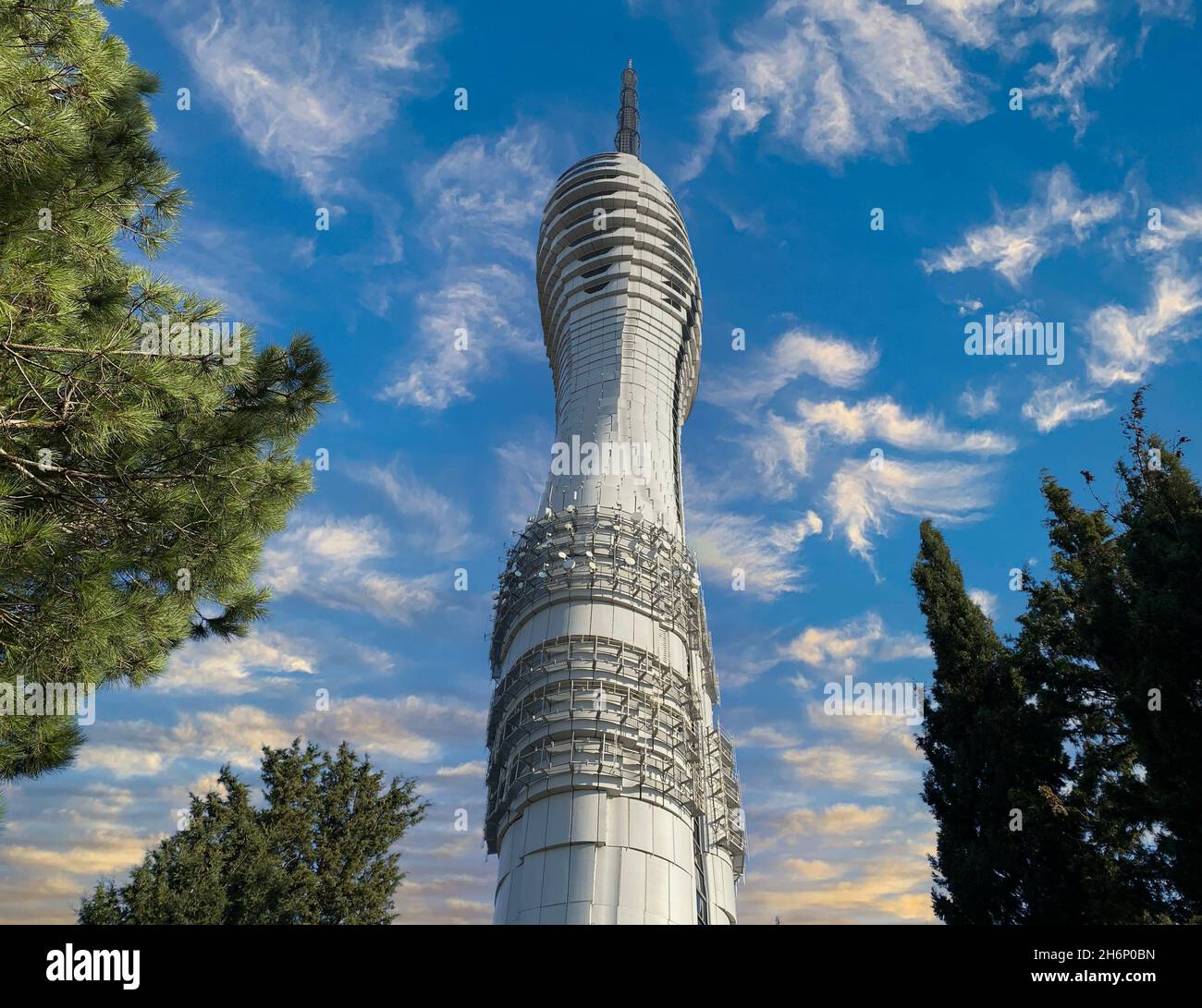 Camlica kulesi hi-res stock photography and images - Alamy