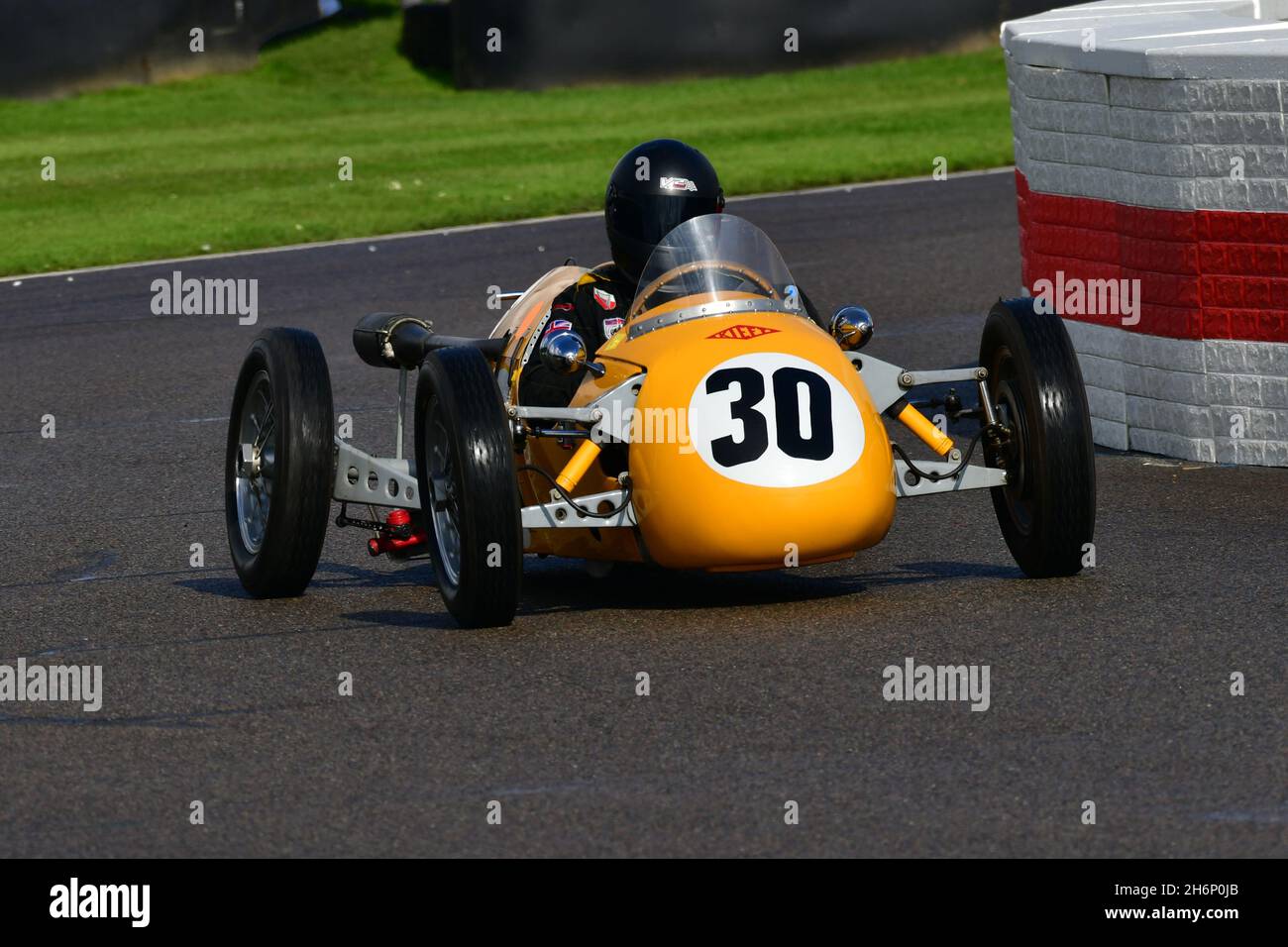 Chas Reynolds, Kieft-JAP CK53, Don Parker Trophy, 15 minute race, 500cc ...