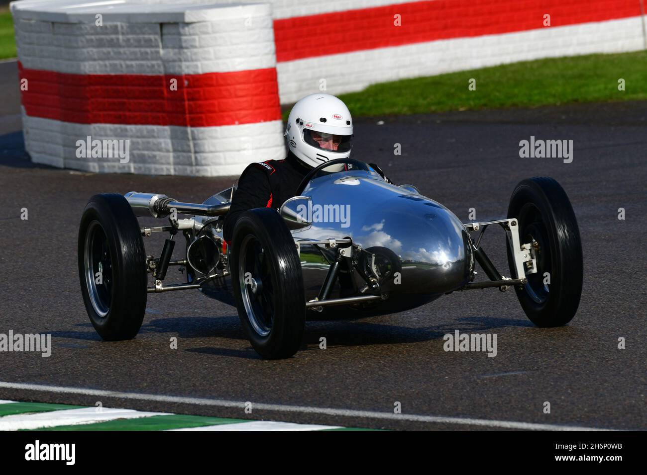 Simon Dedman, Cooper-Norton Mk10, Don Parker Trophy, 15 minute race ...