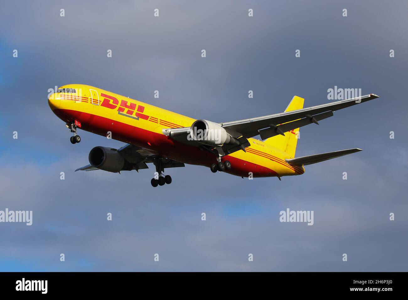 A Boeing 767 Freighter flying for DHL arrives at London Heathrow ...