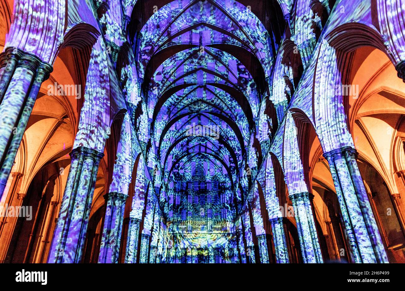 Sarum Lights Salisbury Cathedral Interior Light Show Salisbury ...