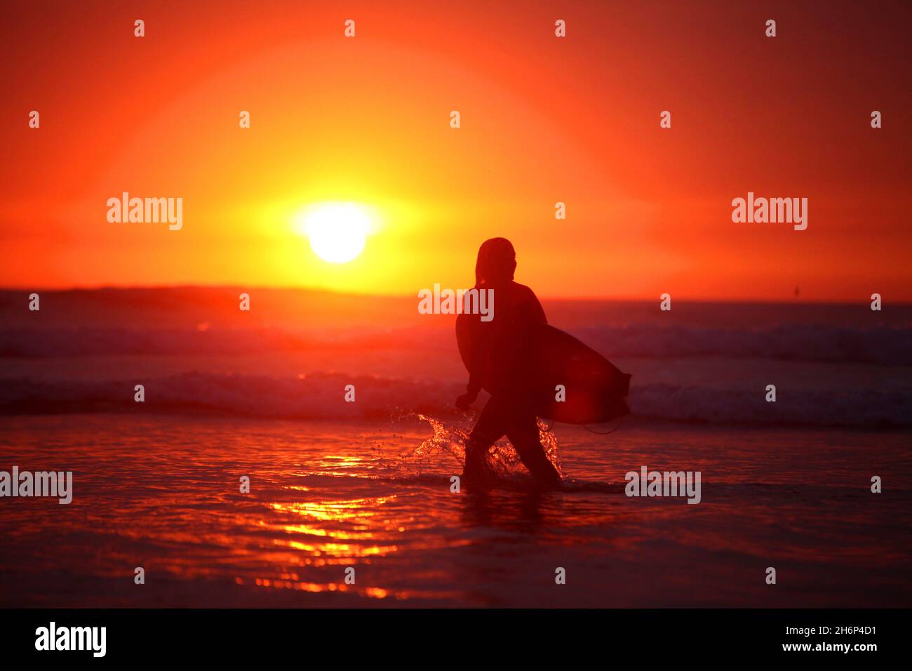 No looking back hi-res stock photography and images - Alamy
