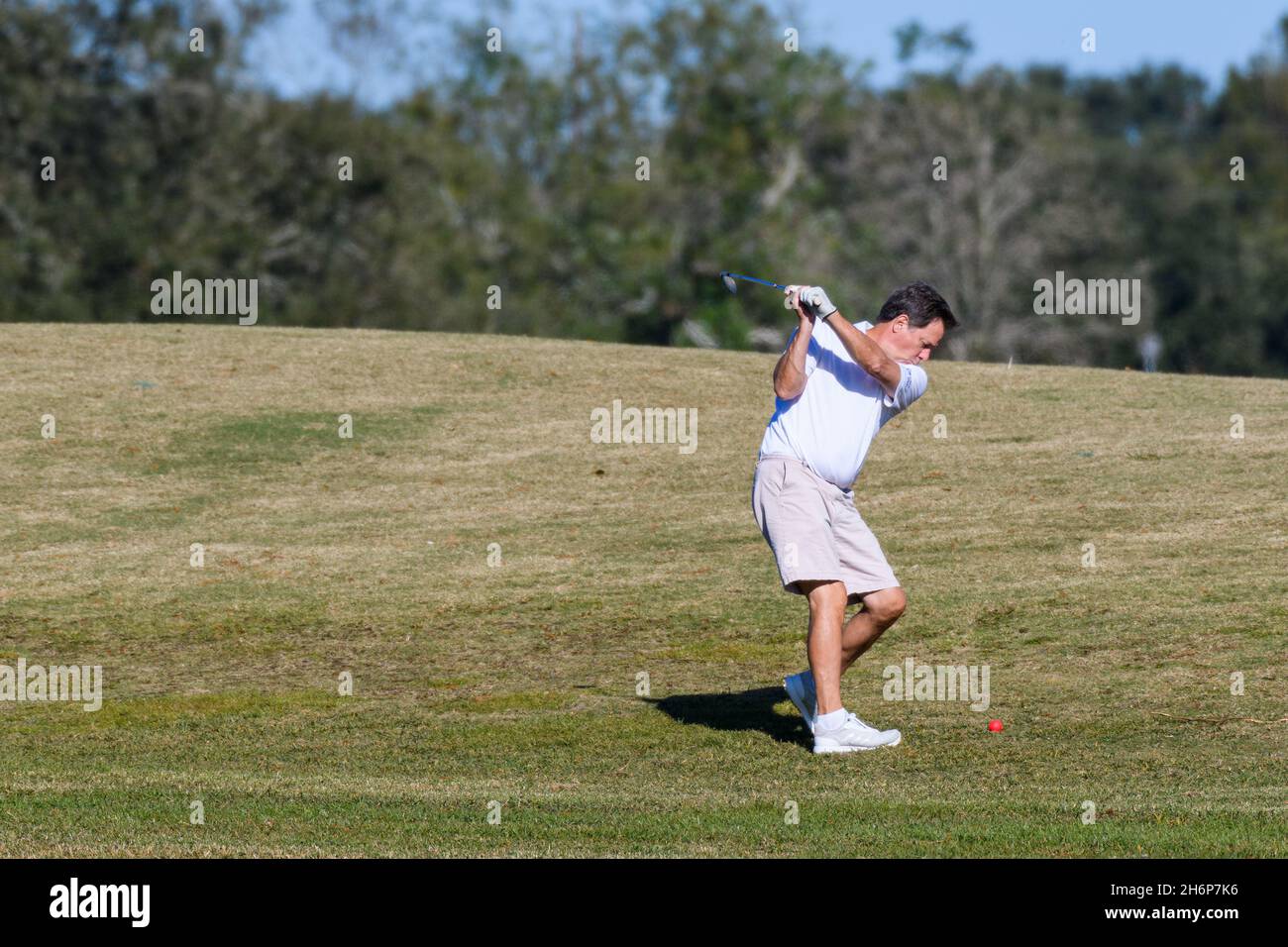 Addressing golf ball hi-res stock photography and images - Alamy