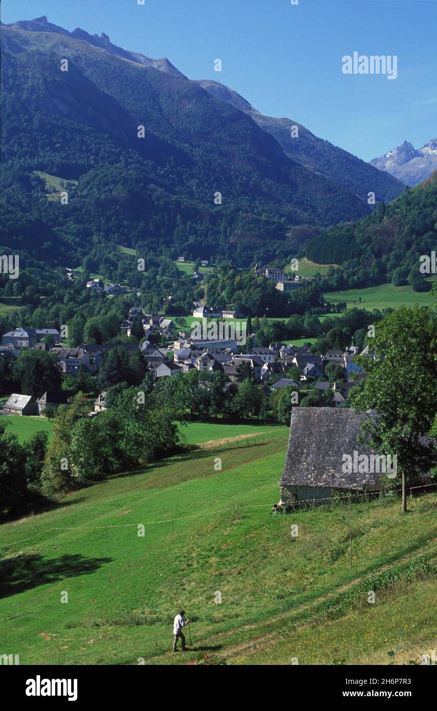 Lavedan valley hi-res stock photography and images - Alamy