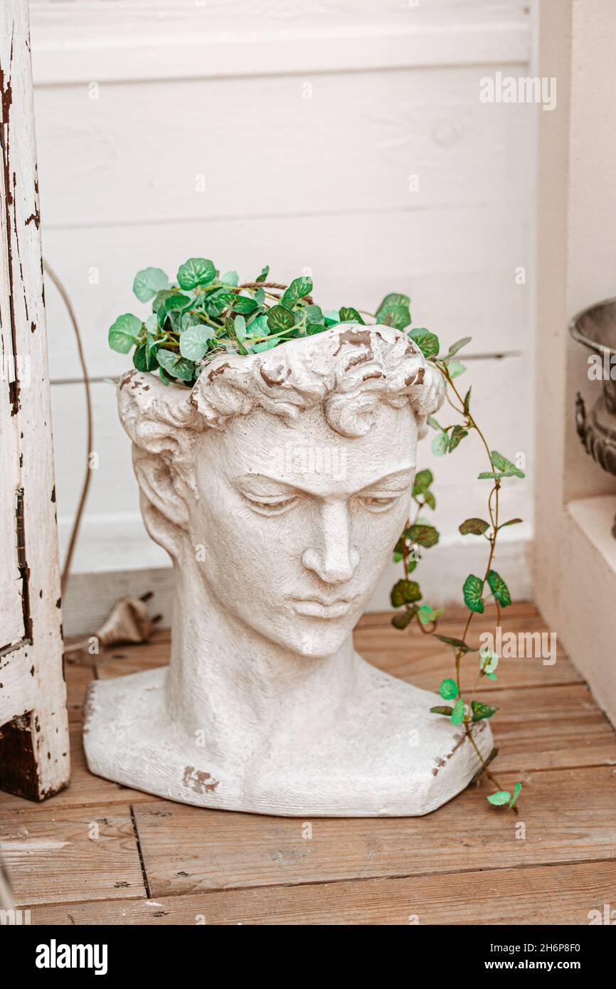Gypsum head hi-res stock photography and images - Alamy