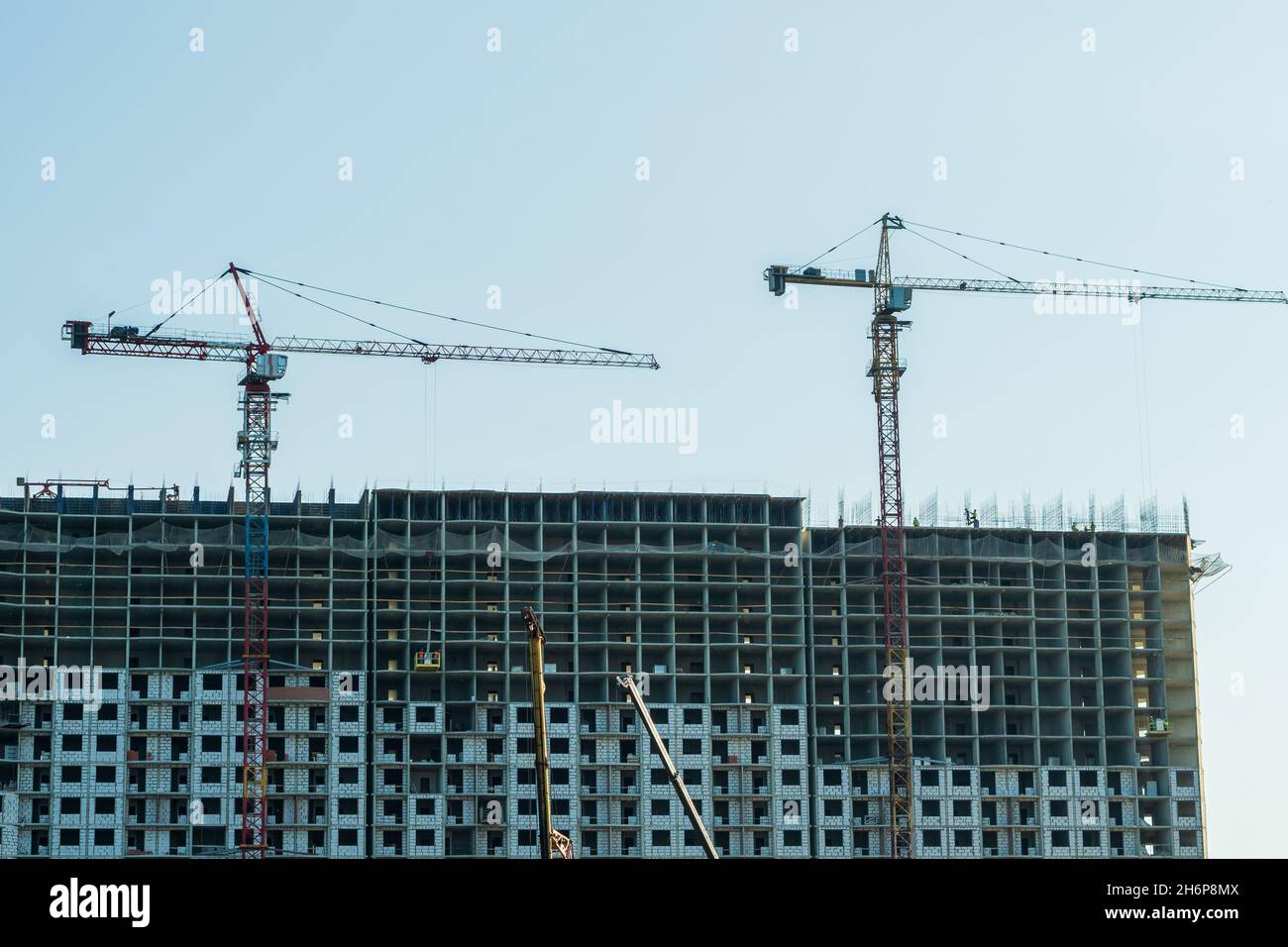Encased building hi-res stock photography and images - Alamy