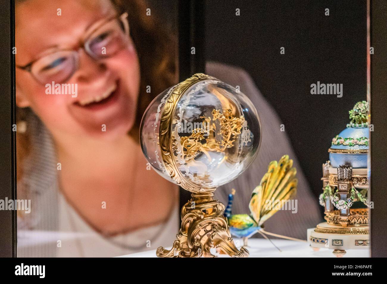 London, UK. 17th Nov, 2021. The Peacock Egg, 1902 - Fabergé in London: Romance to Revolution - a ...