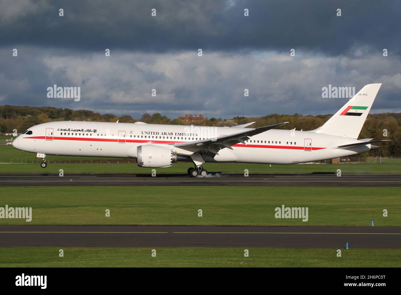 Boeing 787 vip hi-res stock photography and images - Alamy