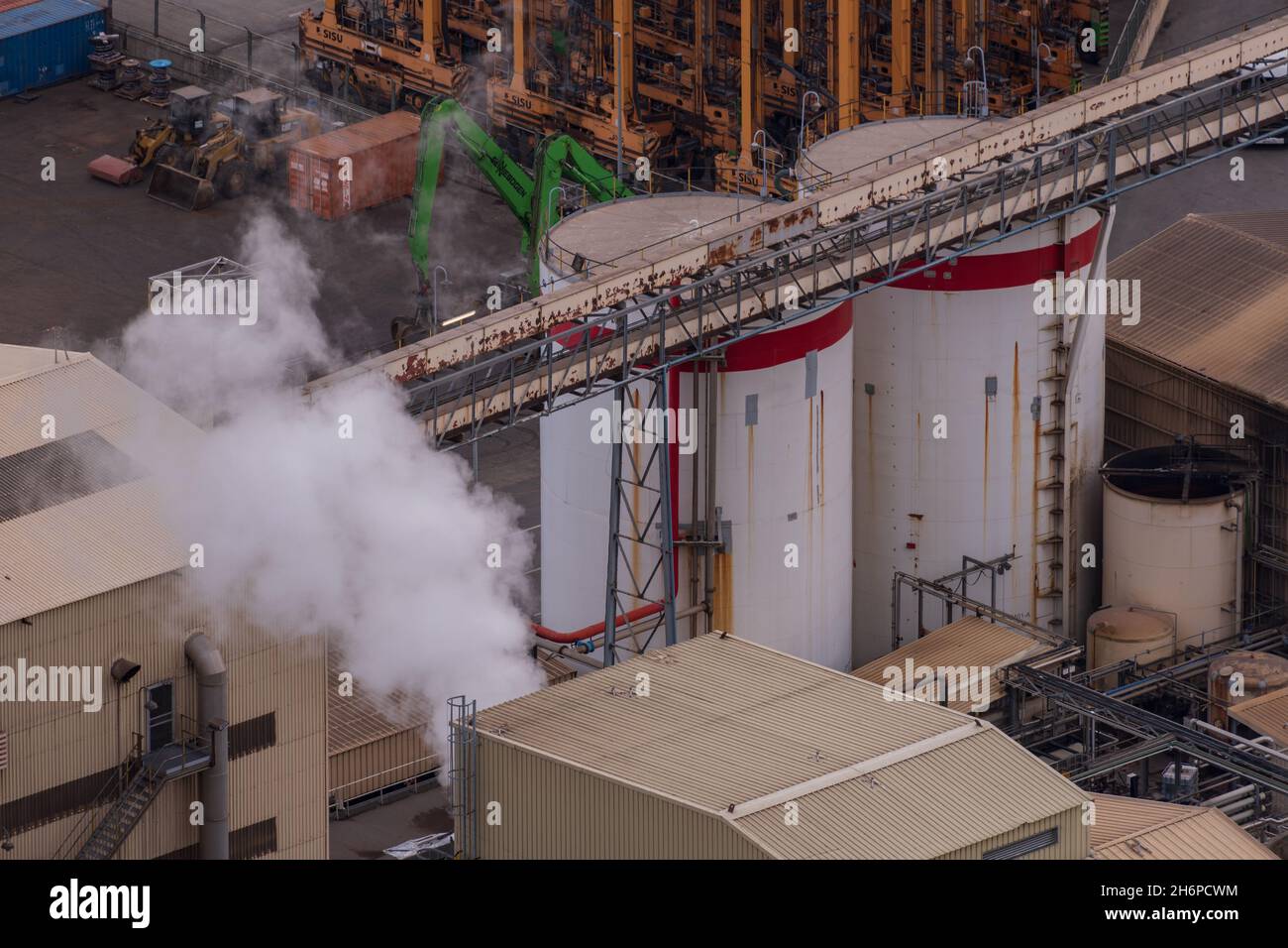 Energy storage systems business hi-res stock photography and images - Alamy