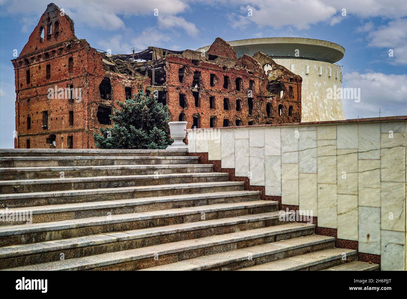 Russia Volgograd -Panorama Museum Battle of Stalingrad - Mill destroyed ...