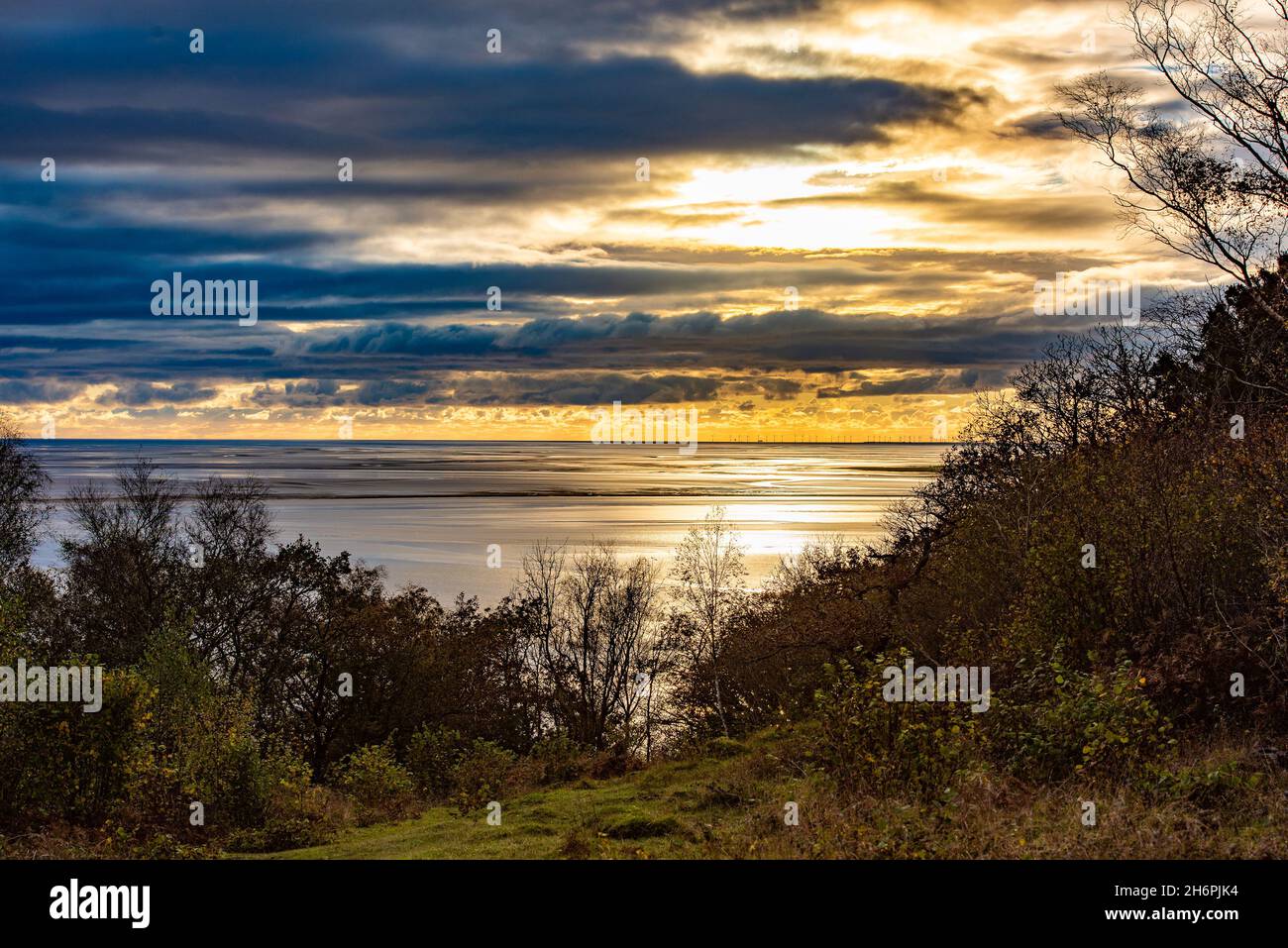 Morecambe bay sunset hi-res stock photography and images - Alamy
