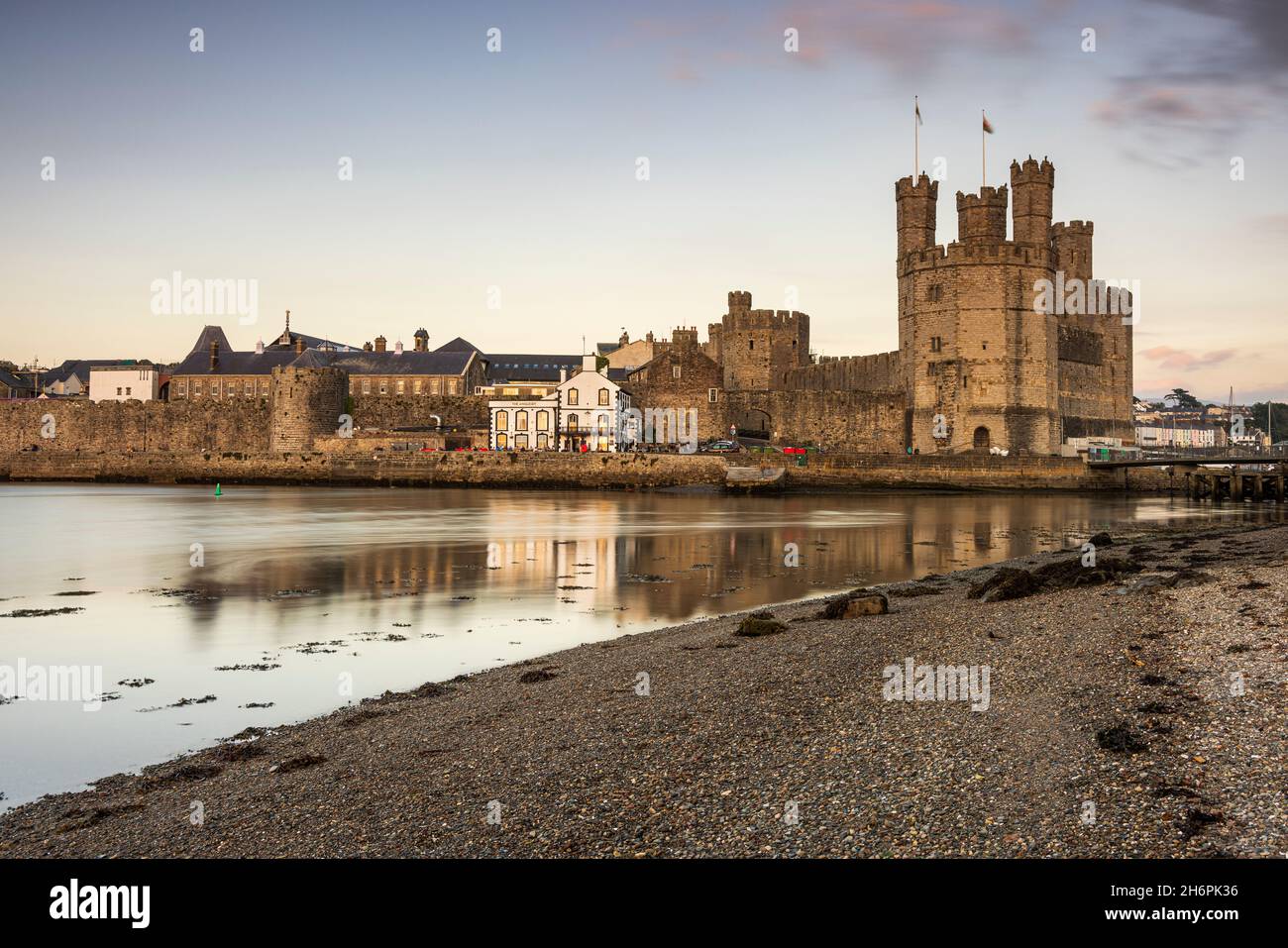 Caernarfon castle historic fortress hi-res stock photography and images ...