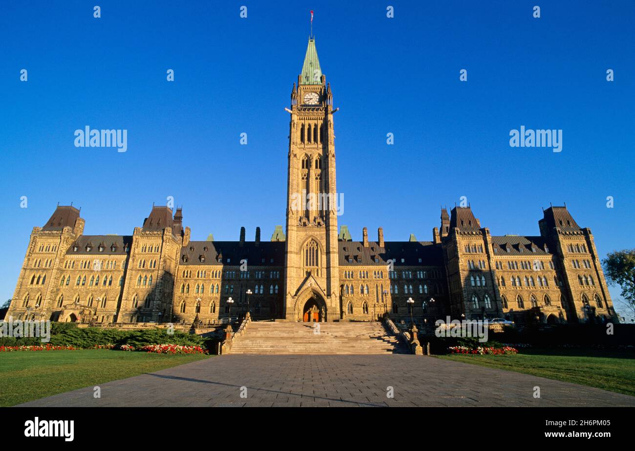 Centre Block of the Canadian Parliament Buildings, Ottawa, Ontario ...