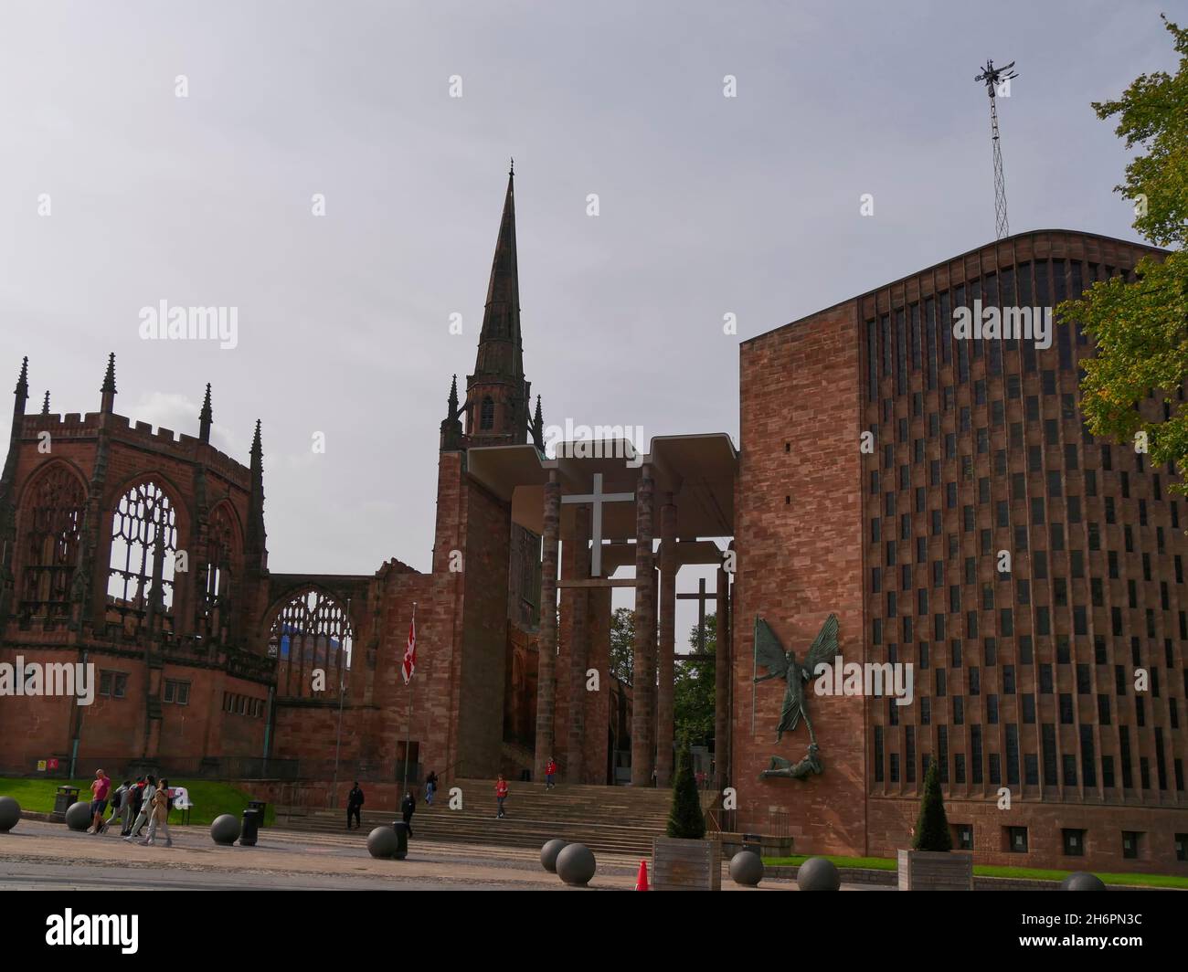 new and old parts of Coventry Cathedral, Cathedral Church of Saint ...